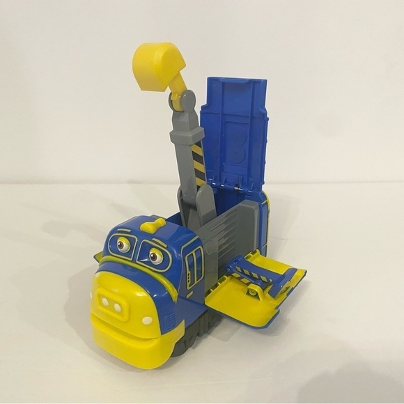Chugginton | Toys | Chugginton Pop Transform Train Engine Brewster Blue ...
